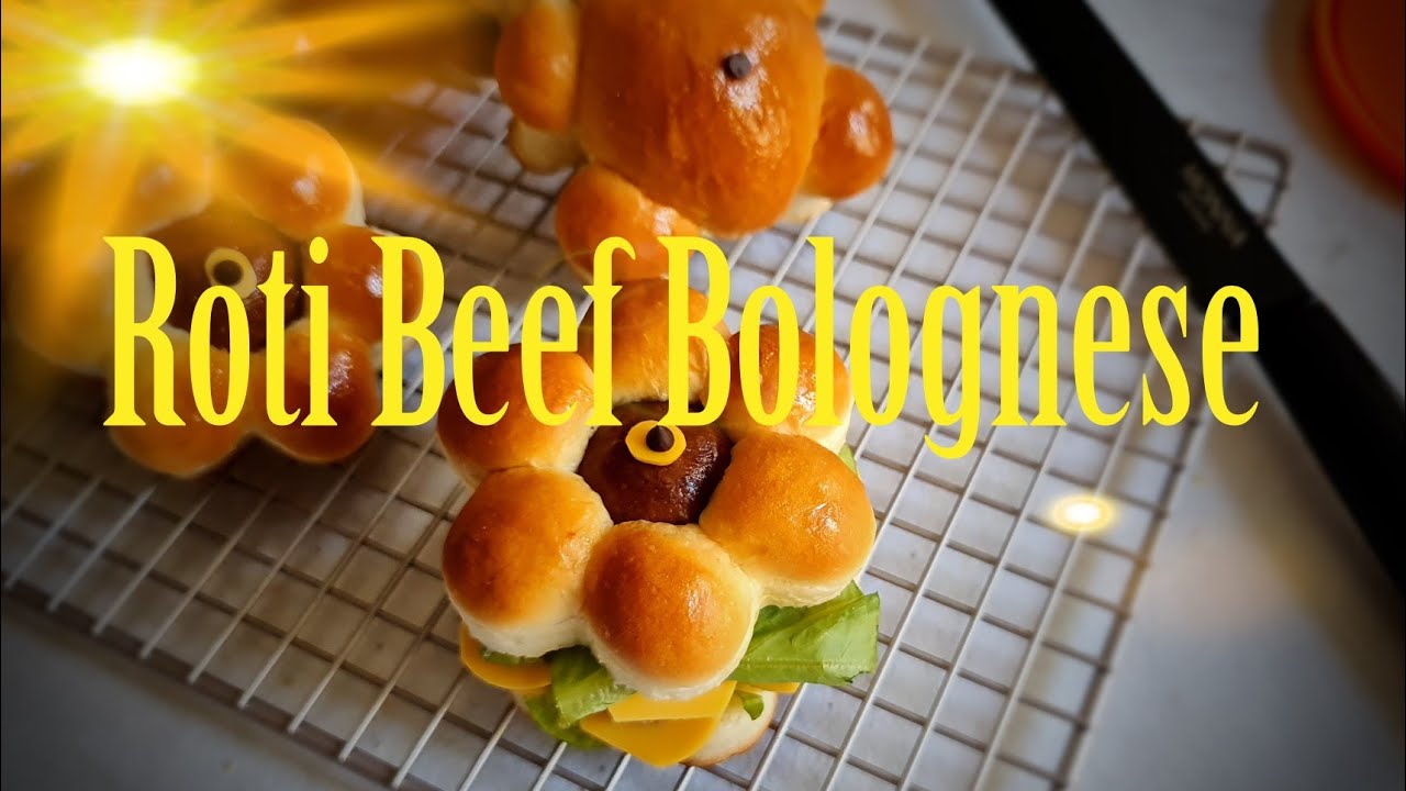 Roti Beef Bolognese / Roti Karakter - YouTube