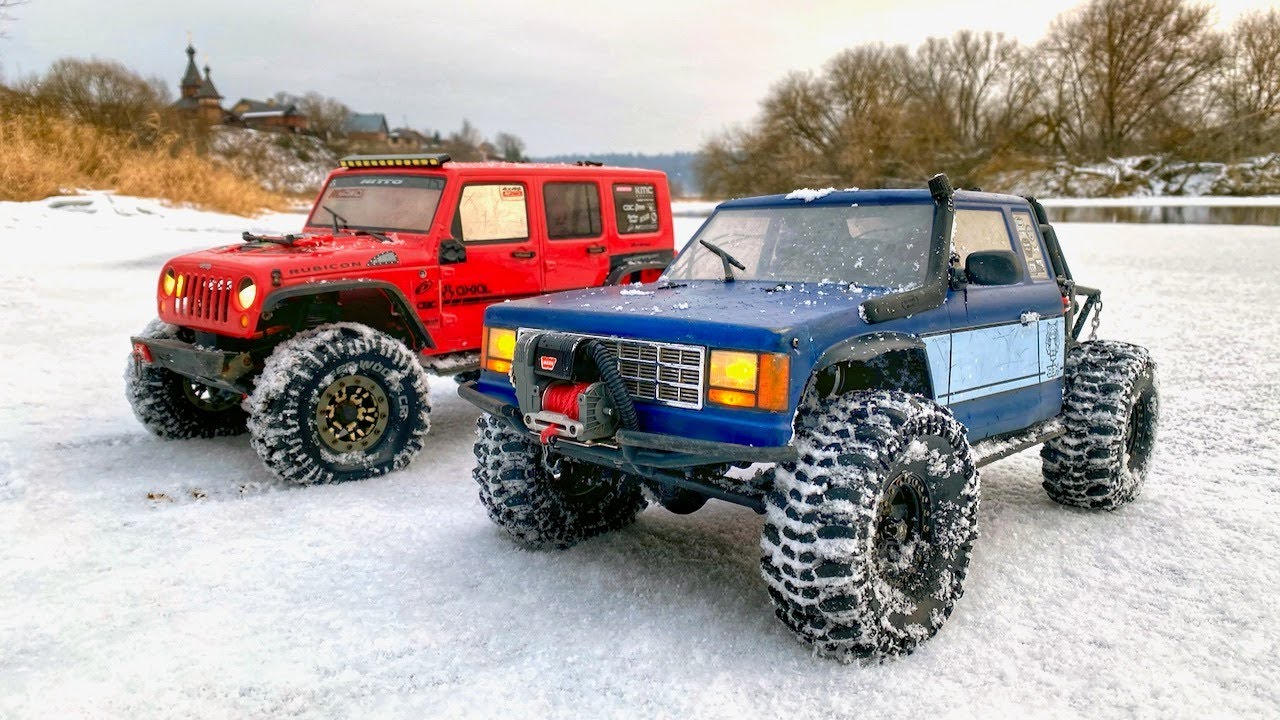 Two Cool RC Cars Night Ride - YouTube