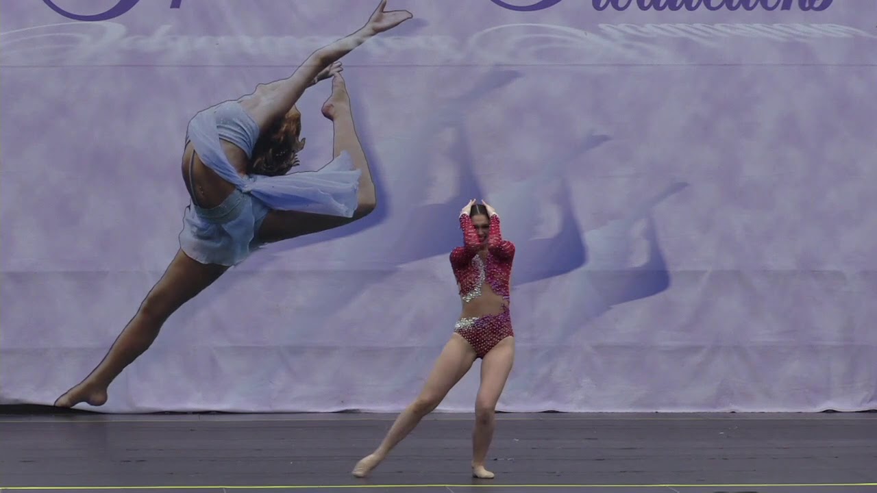 Teen Jazz Solo "I Am What I Am" // Borelli's Dance Gallery - YouTube