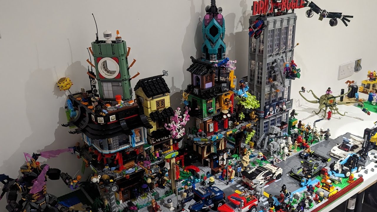 FIRST VIDEO!! LEGO City Tour - YouTube