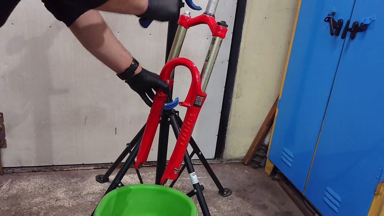 Rock Shox Duke SL U-Turn. Renowacja, Serwis Amortyzatora - YouTube