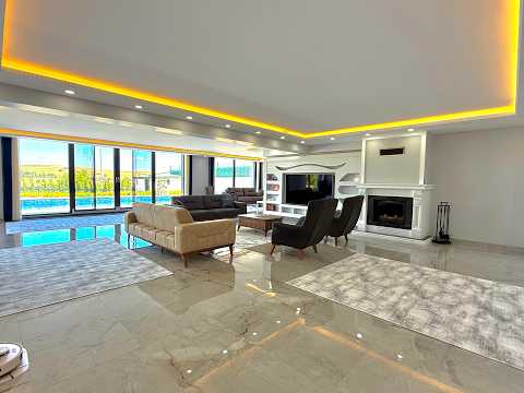 Büyükçekmece Tepekent'te Satılık Özel Yapım 8+2 Lüks Villa 115.000.000 TL Mehmet Tatar 0533 769 3333