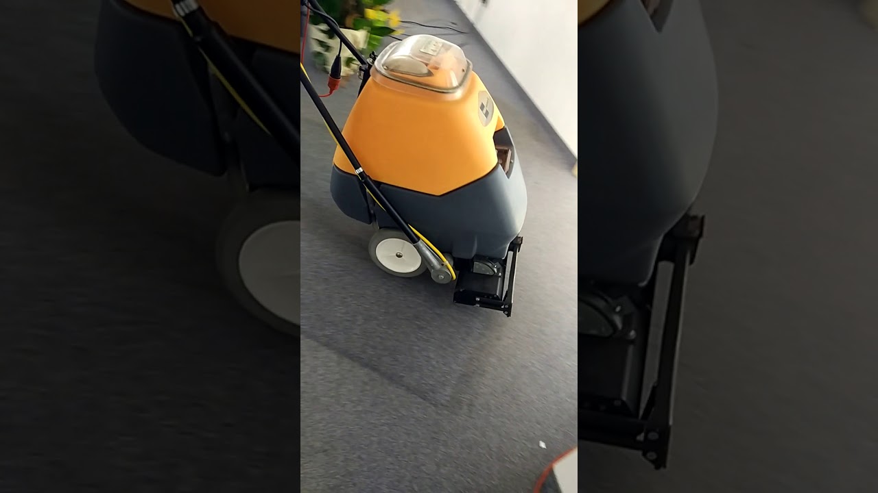 Pranie wykładzin obiektowych Poznań. Czyszczenie dywanów Taski Aquamat ...