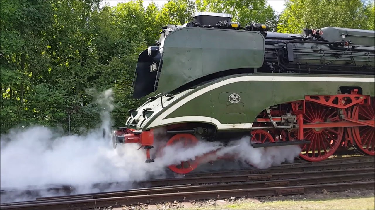 18 201, 23. Dampfloktage, Meiningen, 03.09.2017 - YouTube