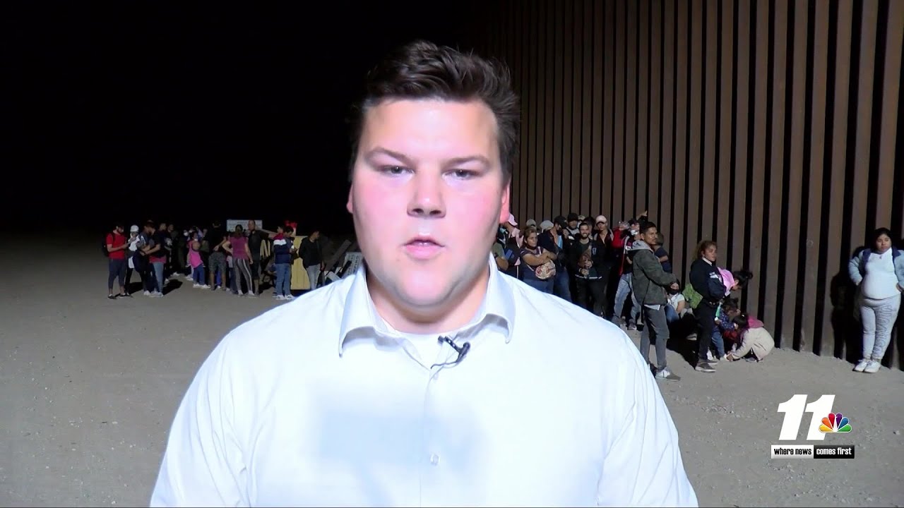 Senator Mark Kelly Tours Yuma Border - YouTube