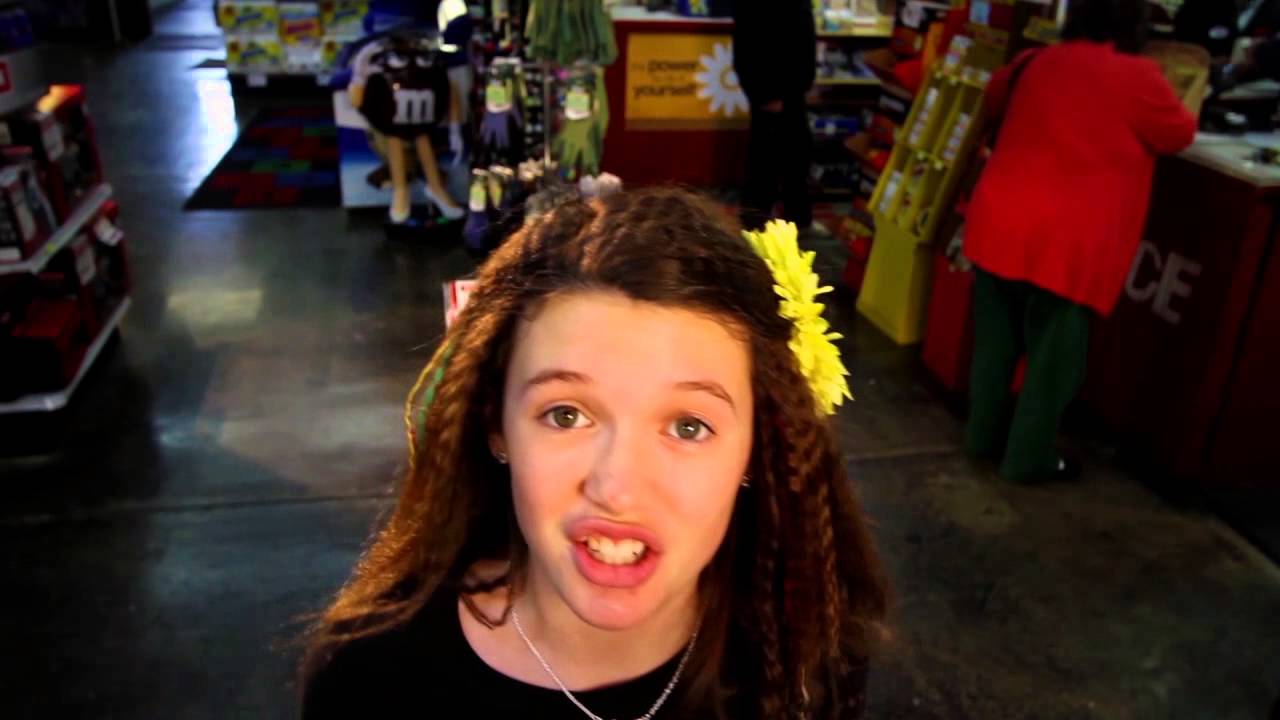 Better Deal Exchange "Helpful Hardware Woman" TV Spot - YouTube