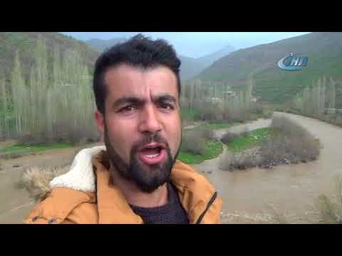 Habur çayı taştı, köprüleri yıktı...
