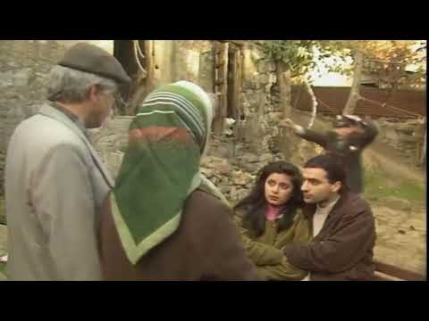 LEVENT KIRCADAN  MÜTHİŞ SKEÇ ( OTOBÜS DE ÖPÜŞMEK GÖNDERME)