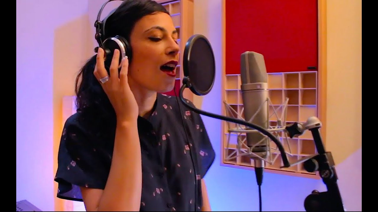 FEDERICA MORELLI - in balia del mondo (Edrecords Official Backstage ...
