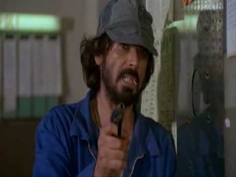 Tomas Milian in "La rapina alla ricevitoria" - YouTube