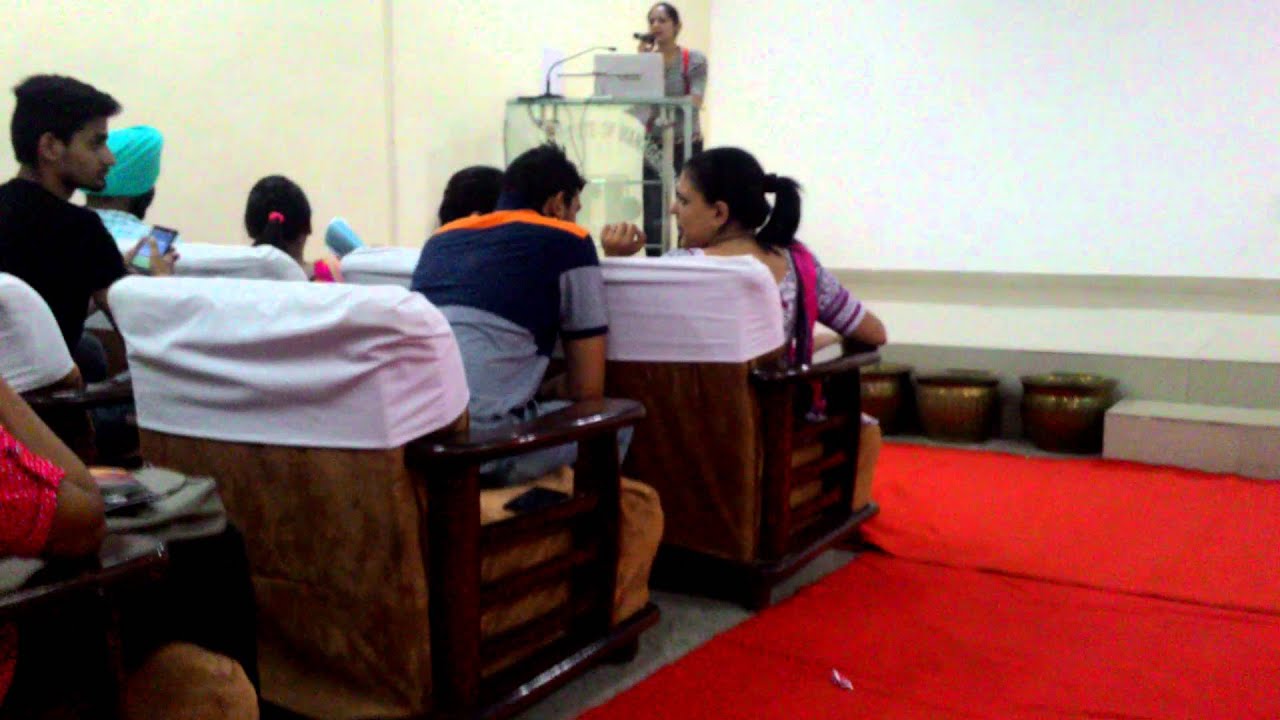 Lambi judai | Deepika Sharma| Rayat Bahara College Ropar - YouTube