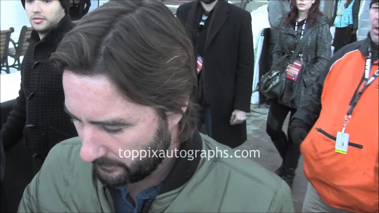 Luke Wilson - Signing Autographs at the 2014 Sundance Film Festival ...
