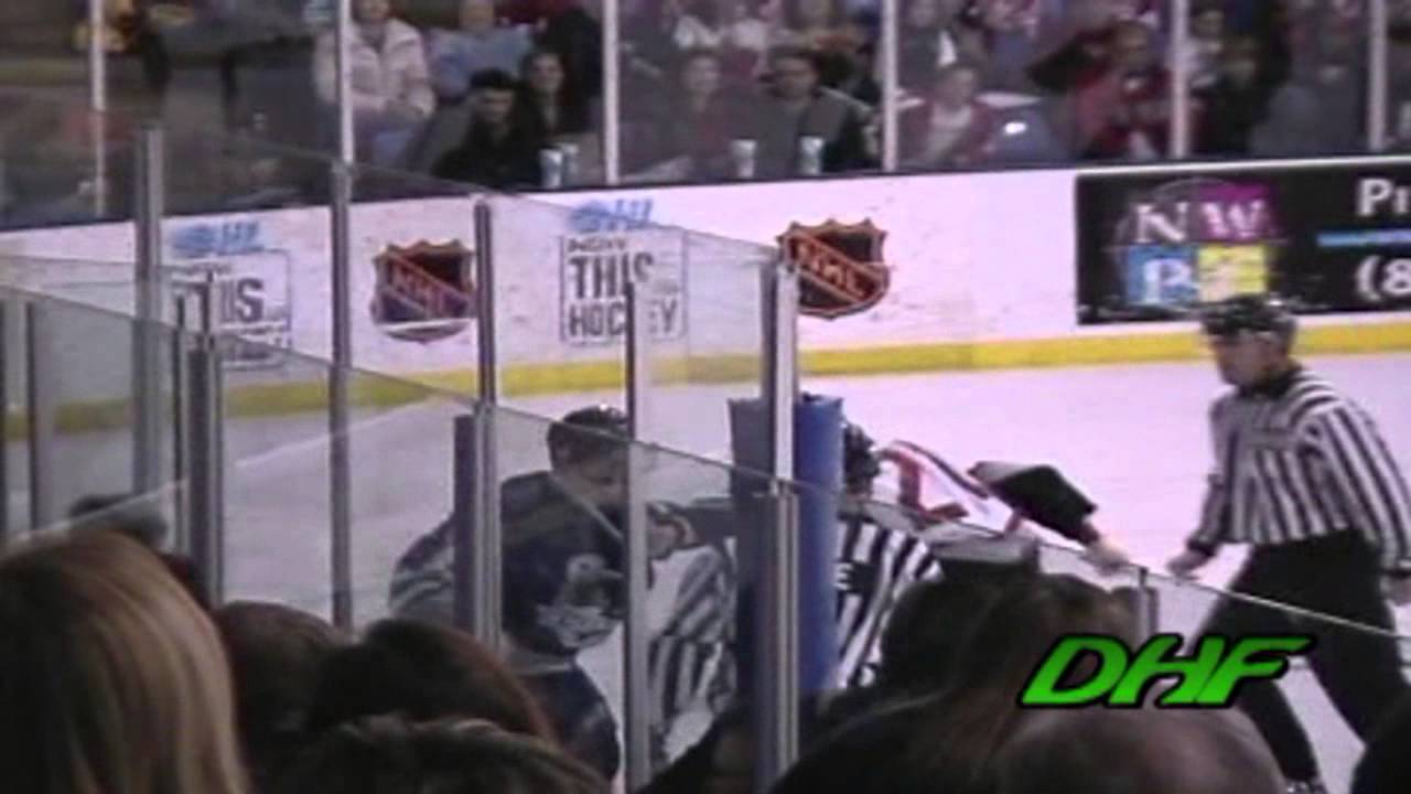 Nate Kiser Vs Mike Amodeo 12/7/02 - YouTube