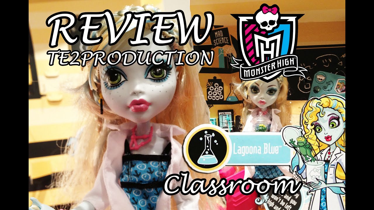 Review Monster High Lagoona Blue Classroom Mad Science - YouTube