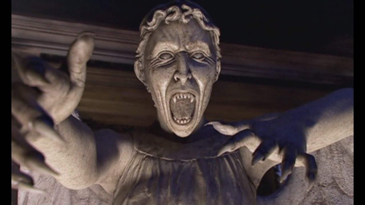 The Moving Statue - Blender Animation - YouTube