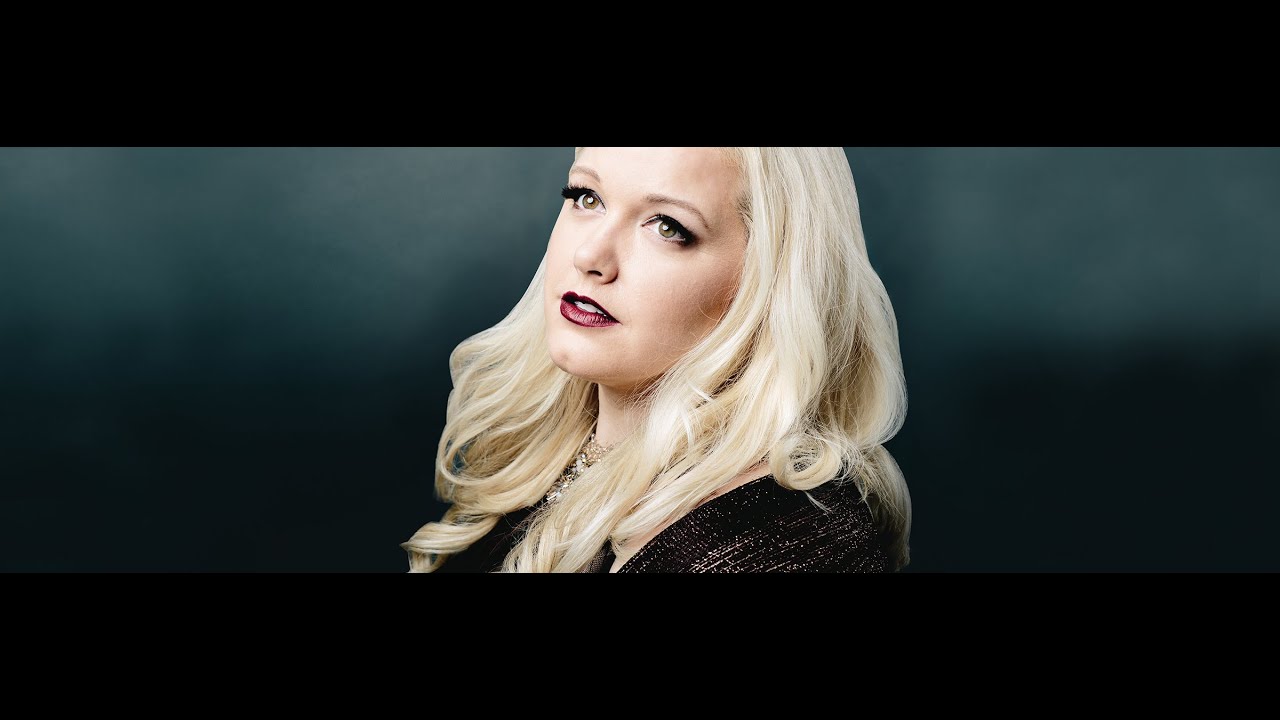 Juliet Roberts - Backbeat - YouTube