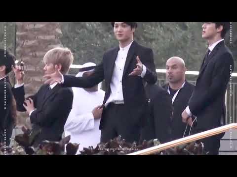 EXO POWER in Dubai fountain show (Kai fancam)