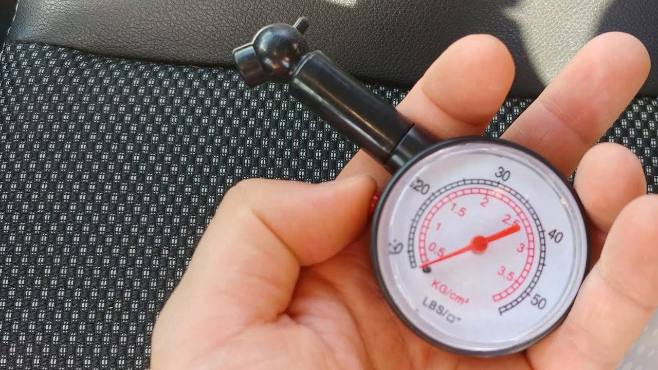 Tire pressure gauge (manometer) - YouTube