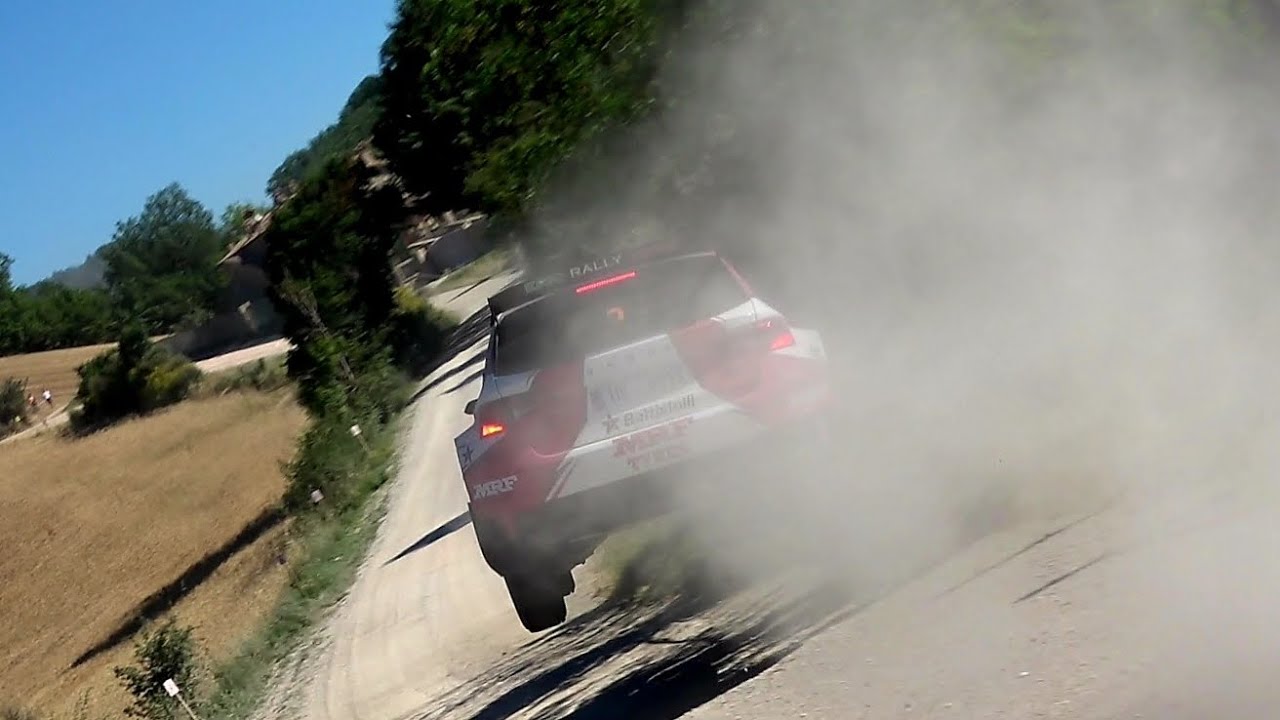 52° San Marino Rally 2024 Show Jump & Crash - YouTube