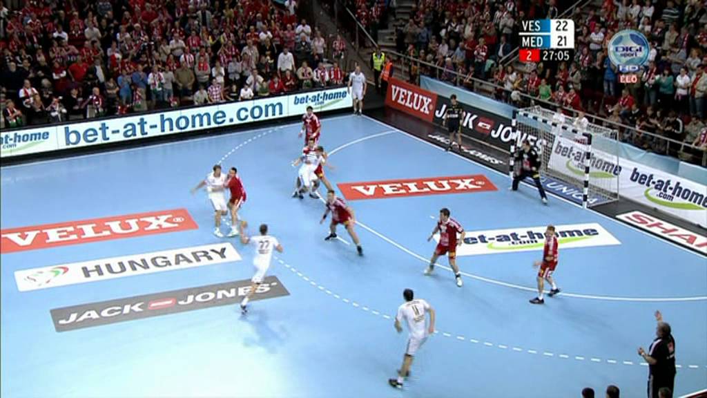 MKB Veszprém KC - Csehovszki Medvegyi - YouTube