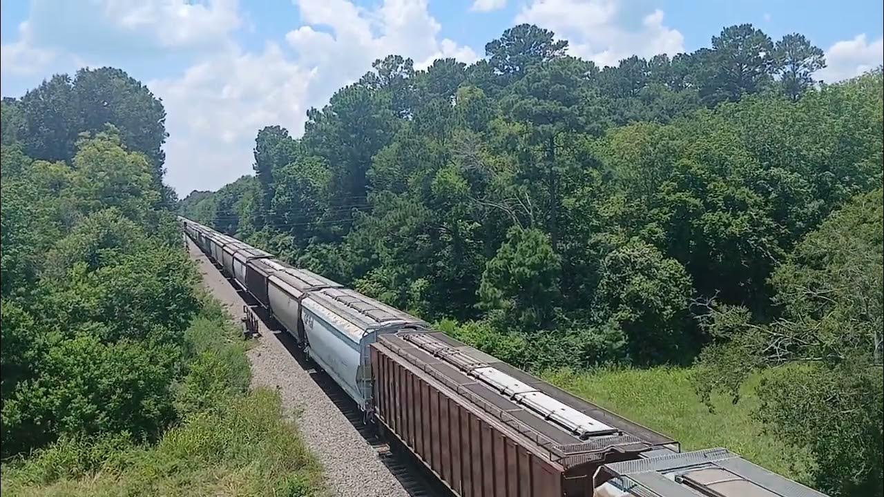 CP 8177 EB Leads Grain Hopper Dayton,Tx - YouTube