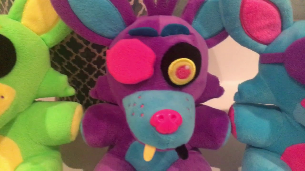 Four Foxy Colors - YouTube