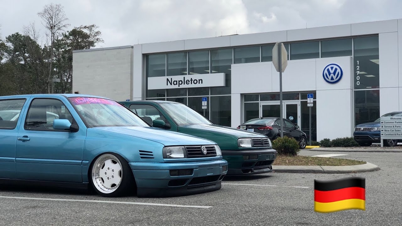 Miley and Christine cruise together for the first time! - YouTube