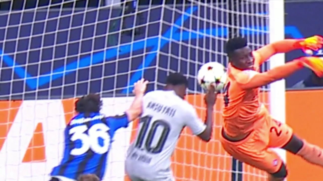 La mano de Ansu Fati - YouTube