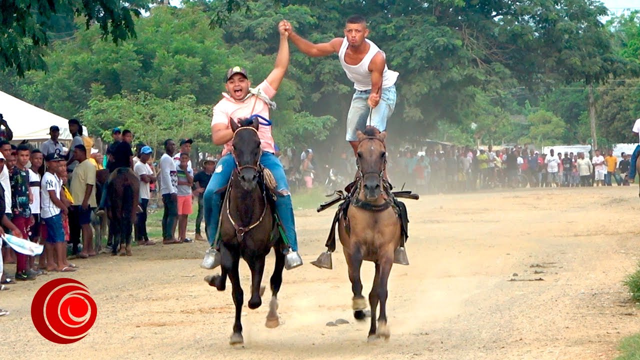 🏁ACROBACIAS Y CARRERAS A CABALLOS 🏇🏇 Mahates Bolívar, Colombia 15 Mayo ...