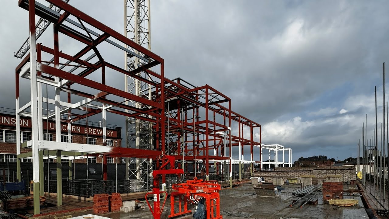 The Underbanks, Stockport - construction update - YouTube