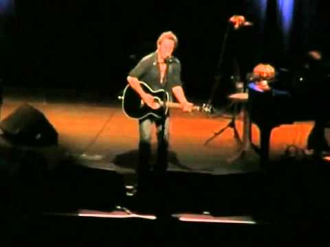 Bruce Springsteen - Atlantic City (Solo Acoustic) - E. Rutherford-11/17 ...