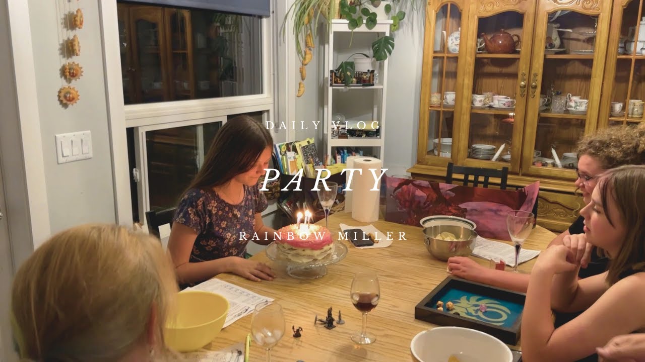 DND Birthday Party! | Cozy Daily Autumn Vlogs - YouTube