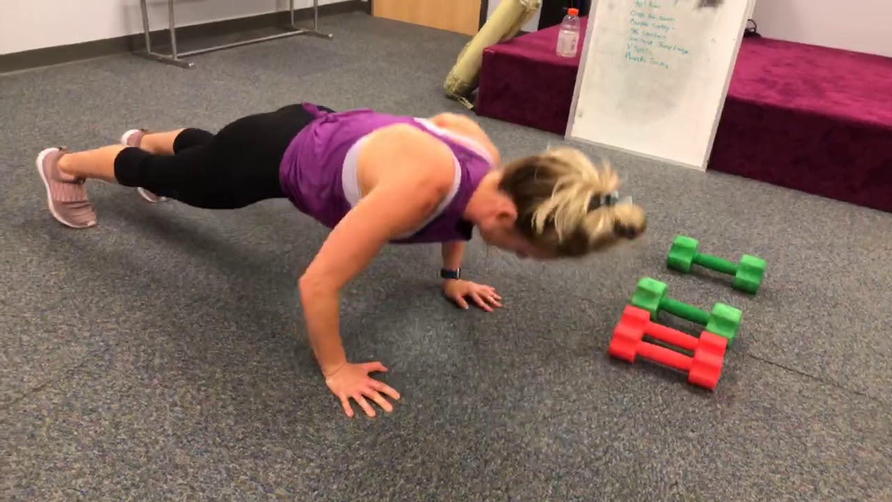HIIT fitness class with Amanda - YouTube