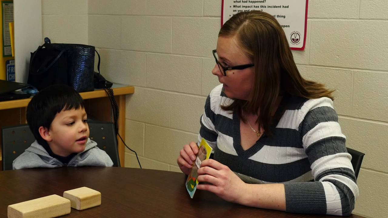 Helping your child say short words in two parts - YouTube