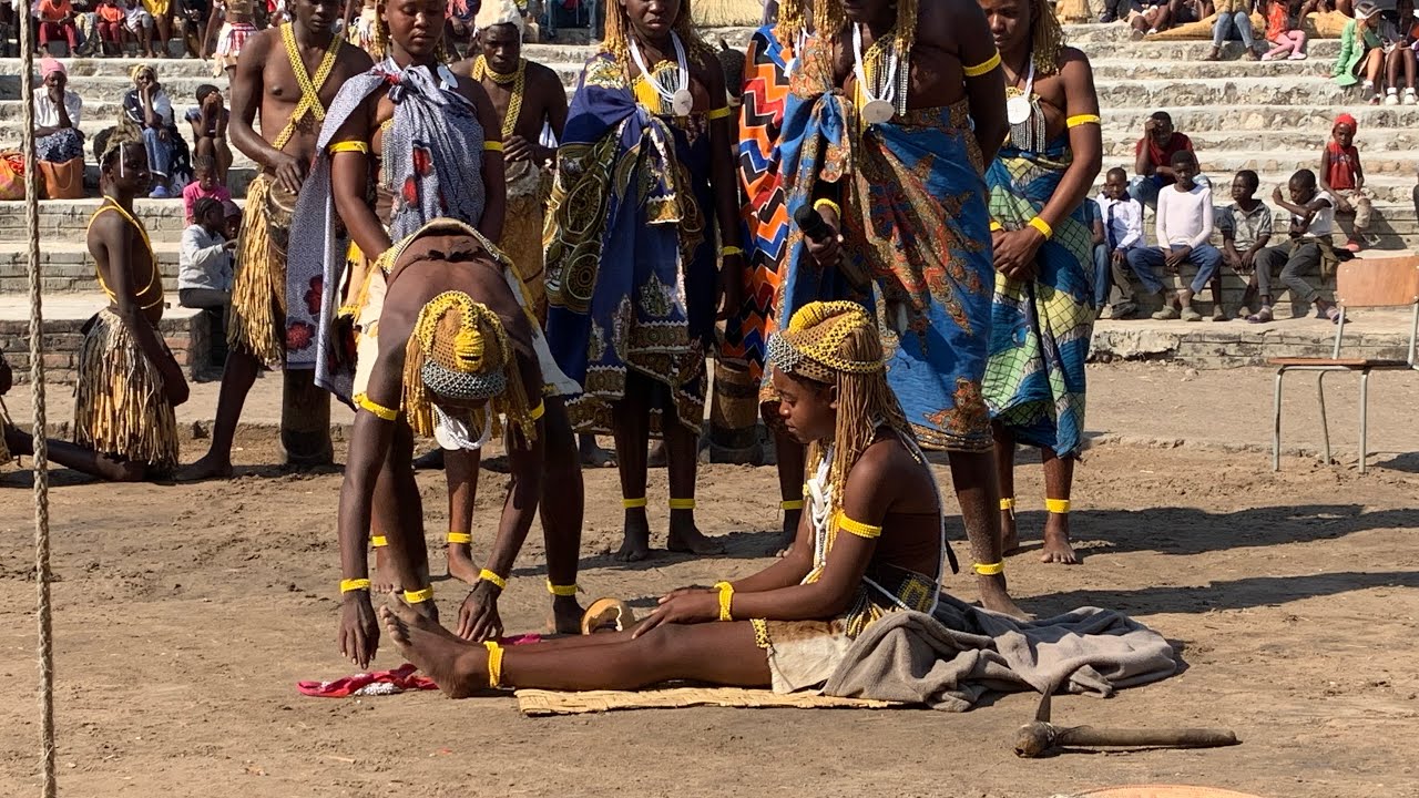 Kavango cultural performance #namibia #culture #africa - YouTube
