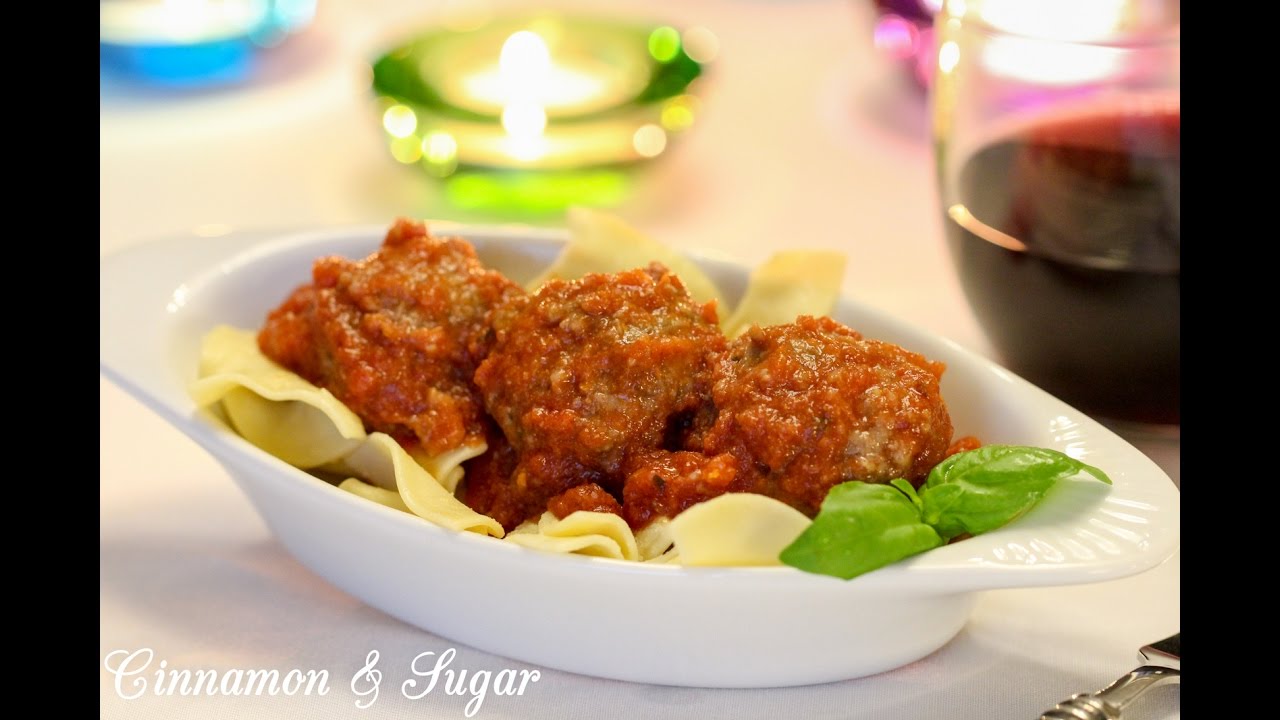 Matthew's Crock-Pot Marinara Meatballs - YouTube