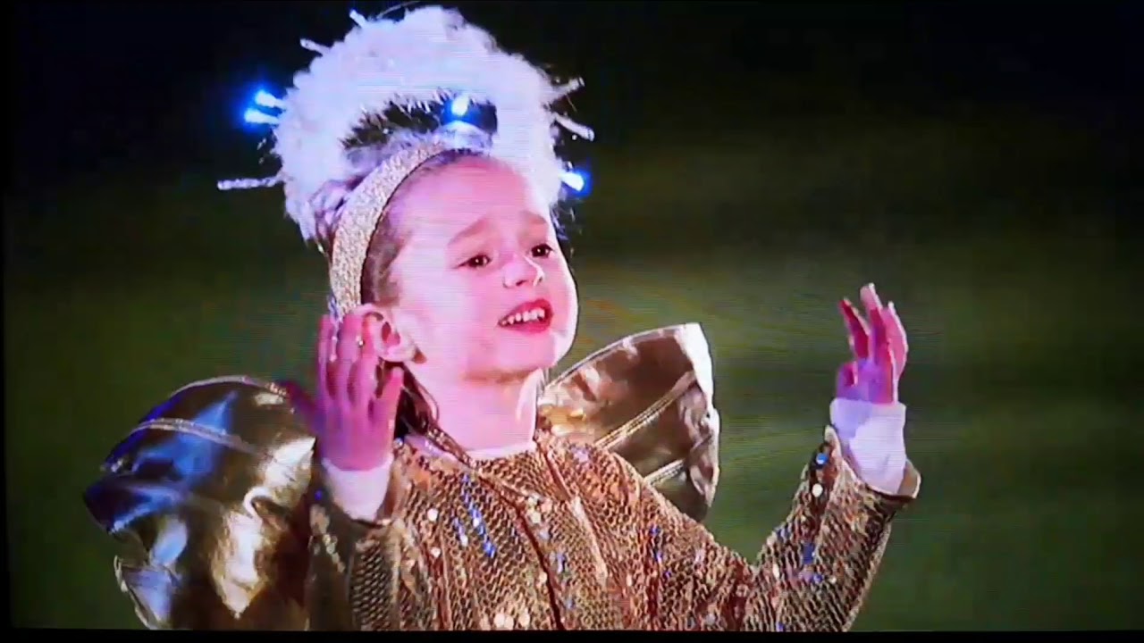 Nativity 3 flash mob - YouTube