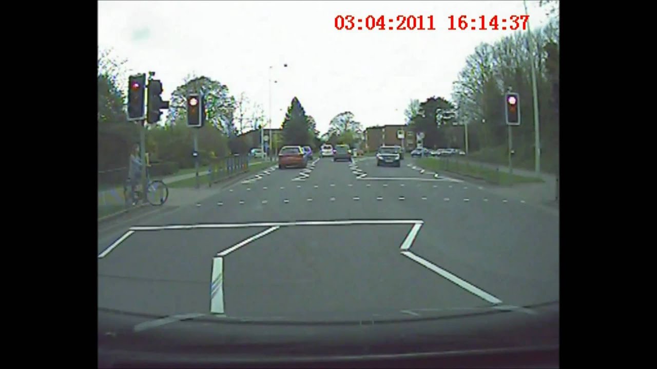 Tony's DashCam - Jumping the red light at toucan crossing #70 - YouTube