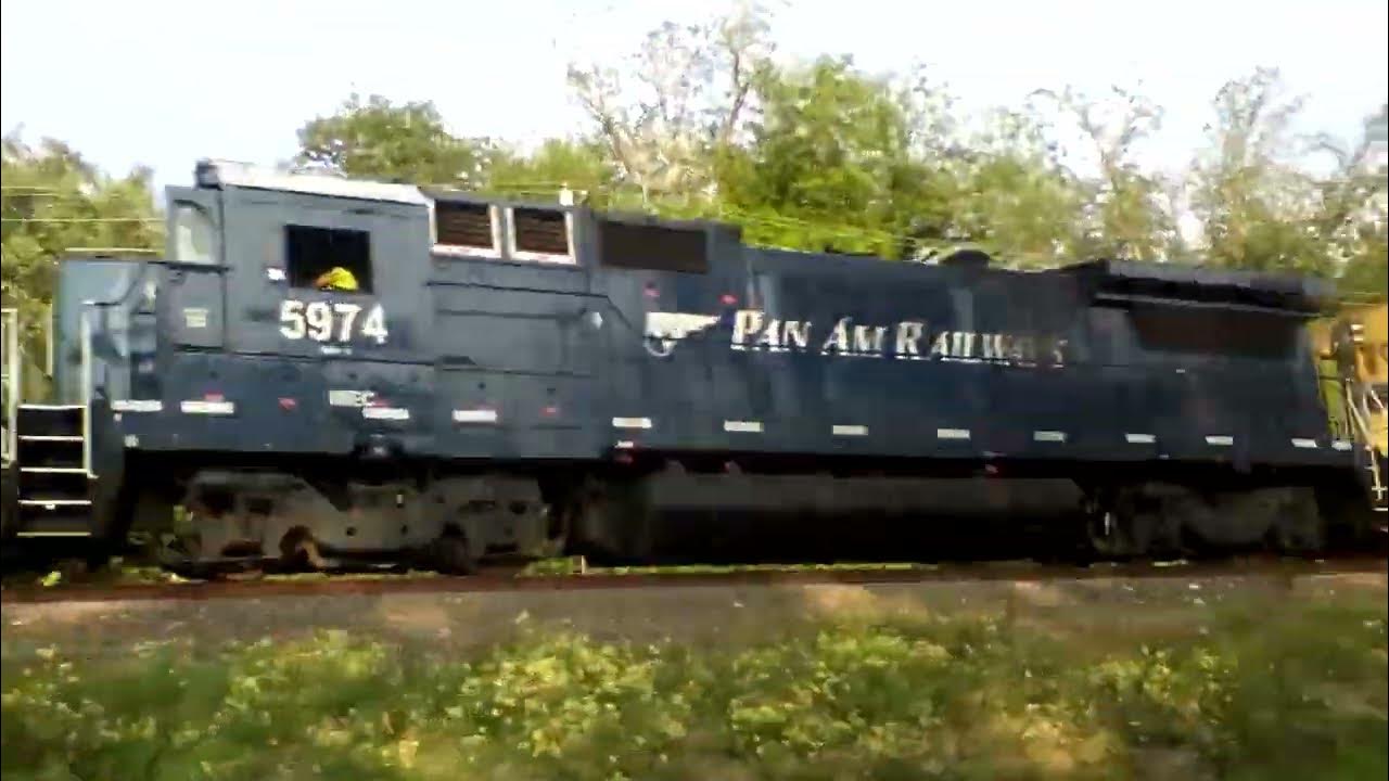 Pan Am Railway/MEC B40-8 5974 - YouTube