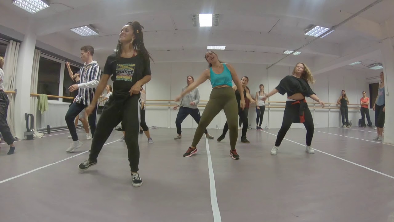 Cours de Ragga Dancehall - YouTube