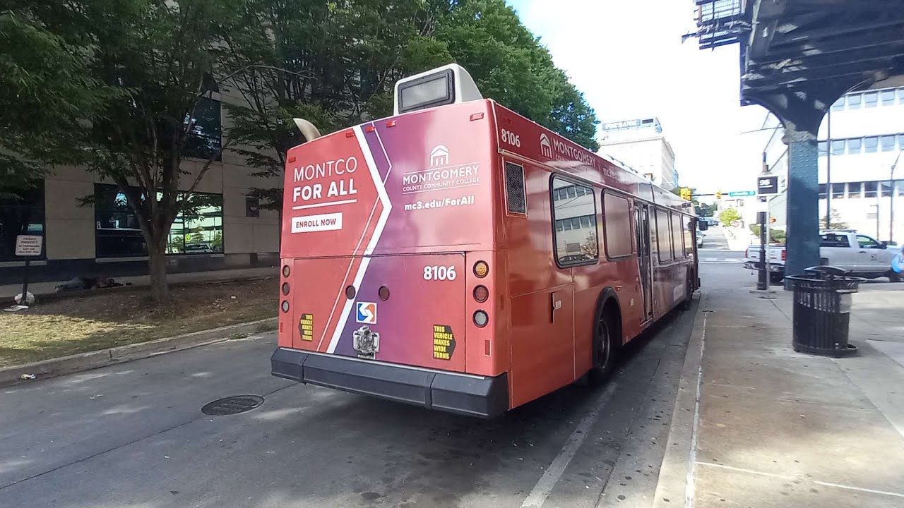 2006 D40LF Septa on the 109 - YouTube