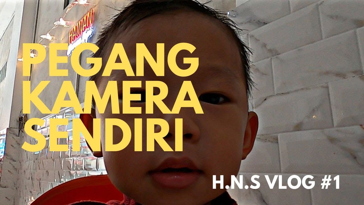 VLOG PERTAMA HOVAN PEGANG KAMERA SENDIRI - H.N.S Vlog - YouTube