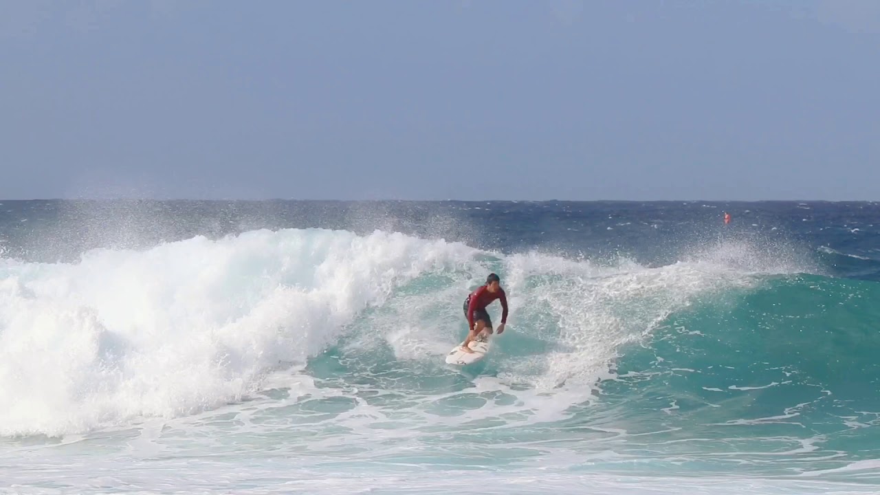 Guy Sato Surf Video Ehukai beach - YouTube