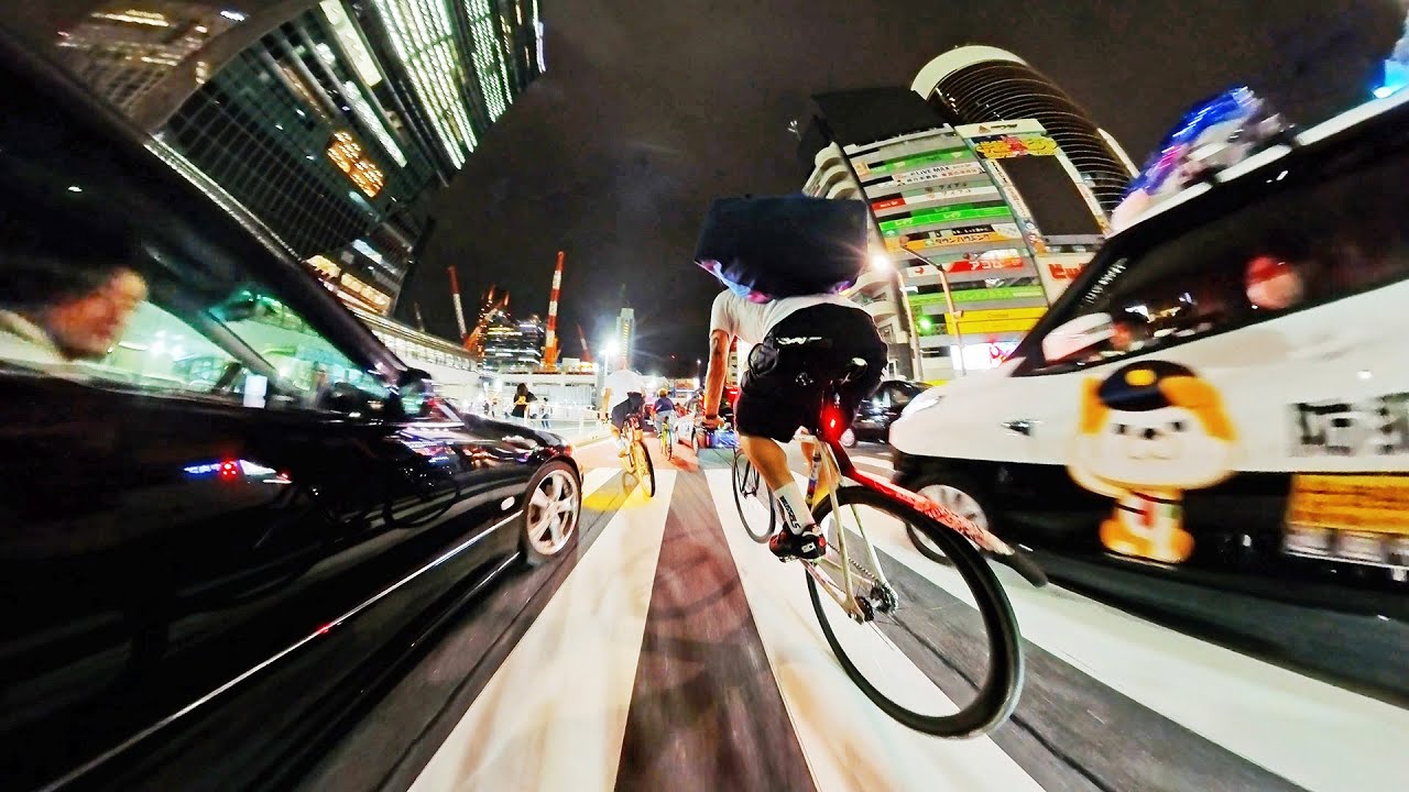 Tokyo Night Ride With Bike Messengers - YouTube