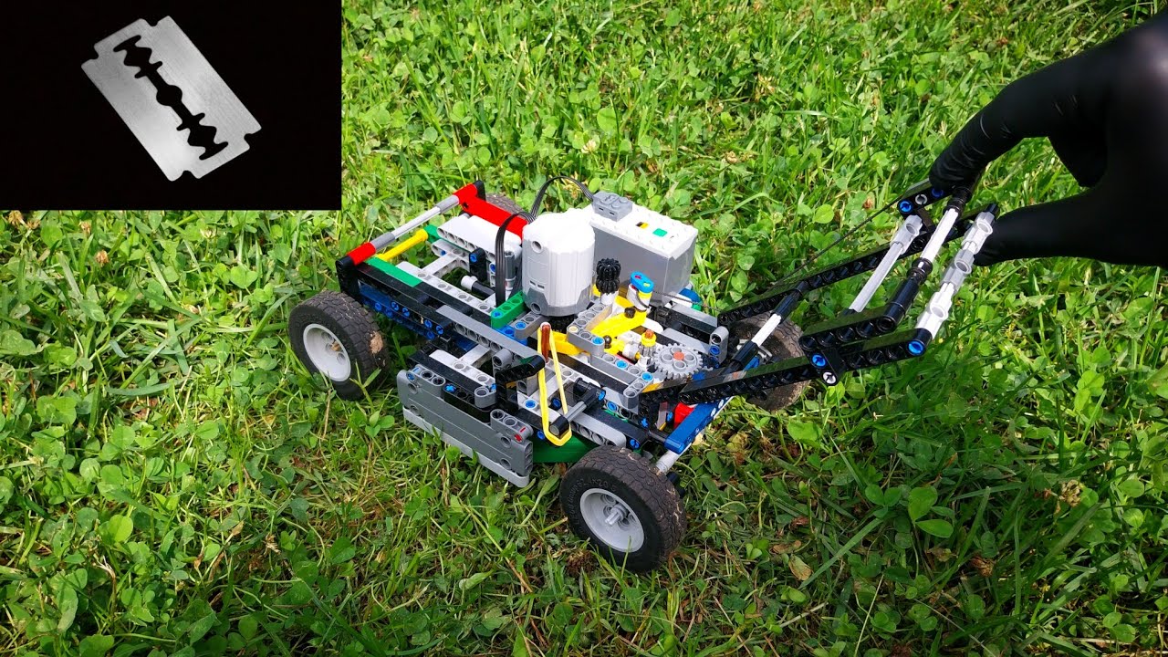 Working Lego Technic Lawn Mower [Real Razor Blades] - YouTube