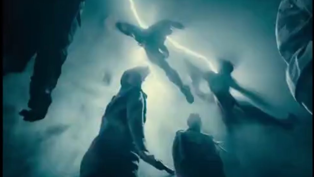 Flash Saves People Scene / Justice League Snyder Cut - YouTube