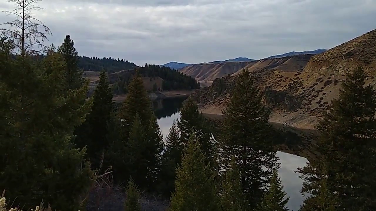 Idaho's Anderson Ranch Reservoir on 14 Nov. 2019 - YouTube