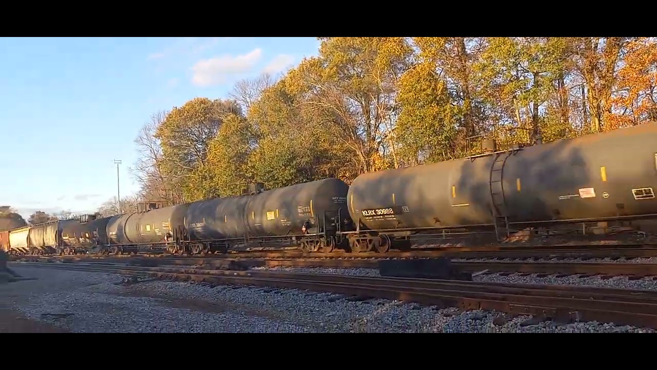NS 175 with NS 7630 ES40DC UP 8532 SD70ACE and NS 7617 ES40DC - YouTube