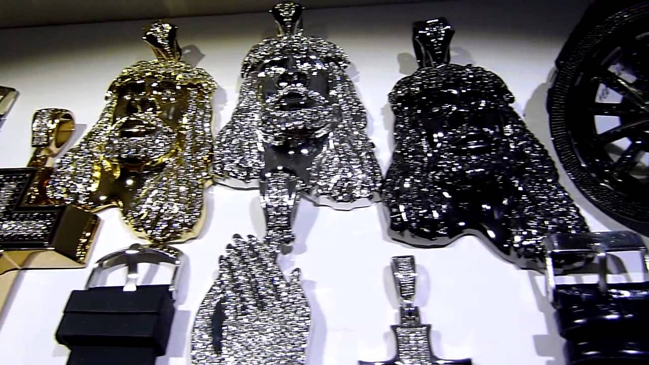 (SOLD) $315 17 piece WHOLESALE DEAL! Hip-Hop/Cross/Jesus/Chain/Watch ...