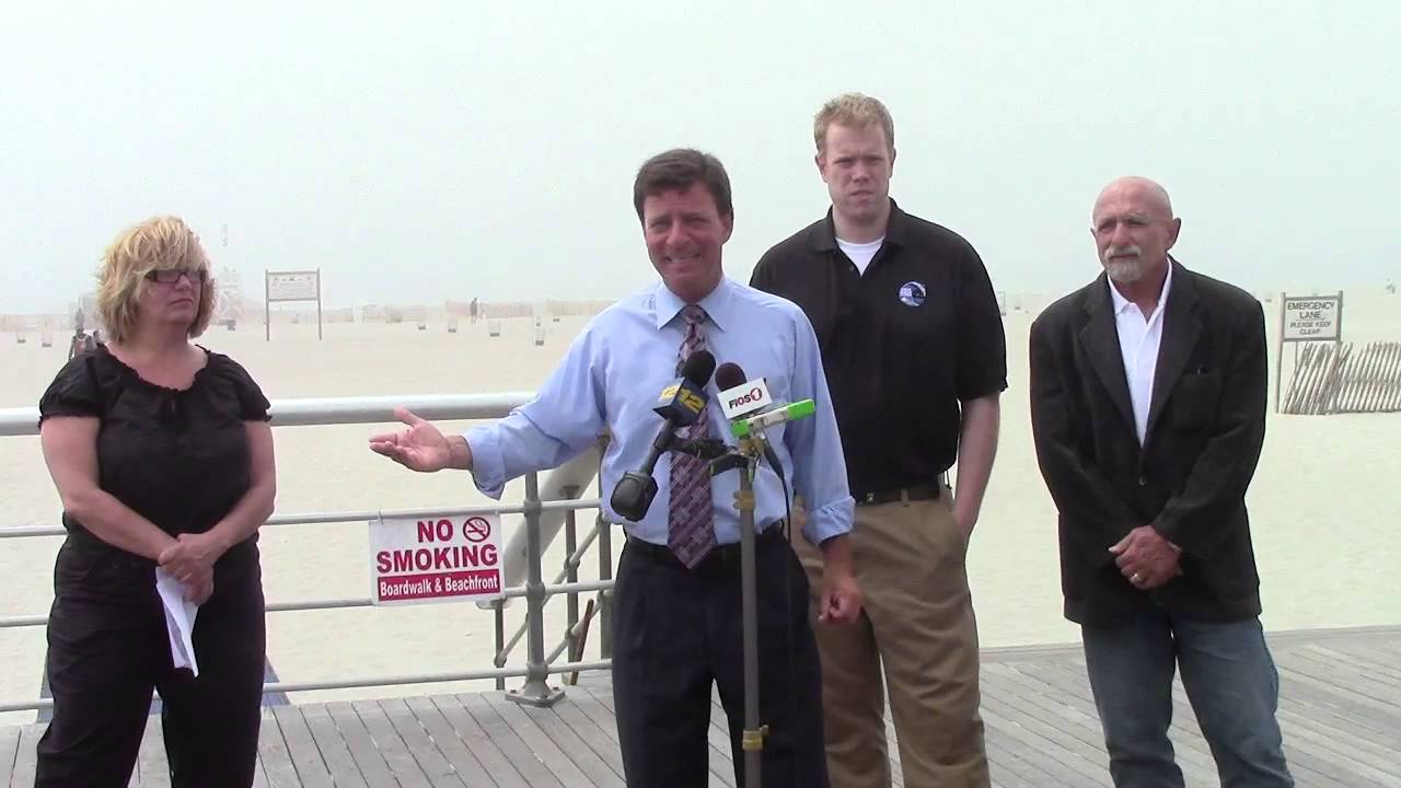 Denenberg Brings Attention to Proposed LNG Port - YouTube